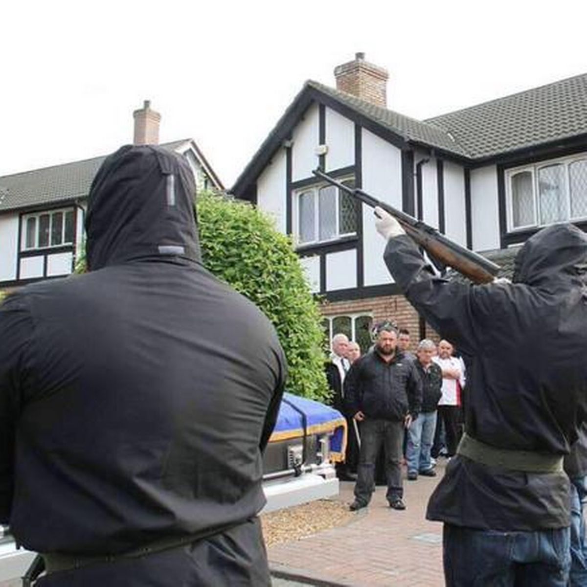 INLA Gun Display in Derry – Why? – The Irish Peace Process